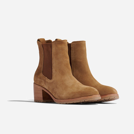 Ana Go-To Heeled Chelsea Boot Taupe Suede — Nisolo