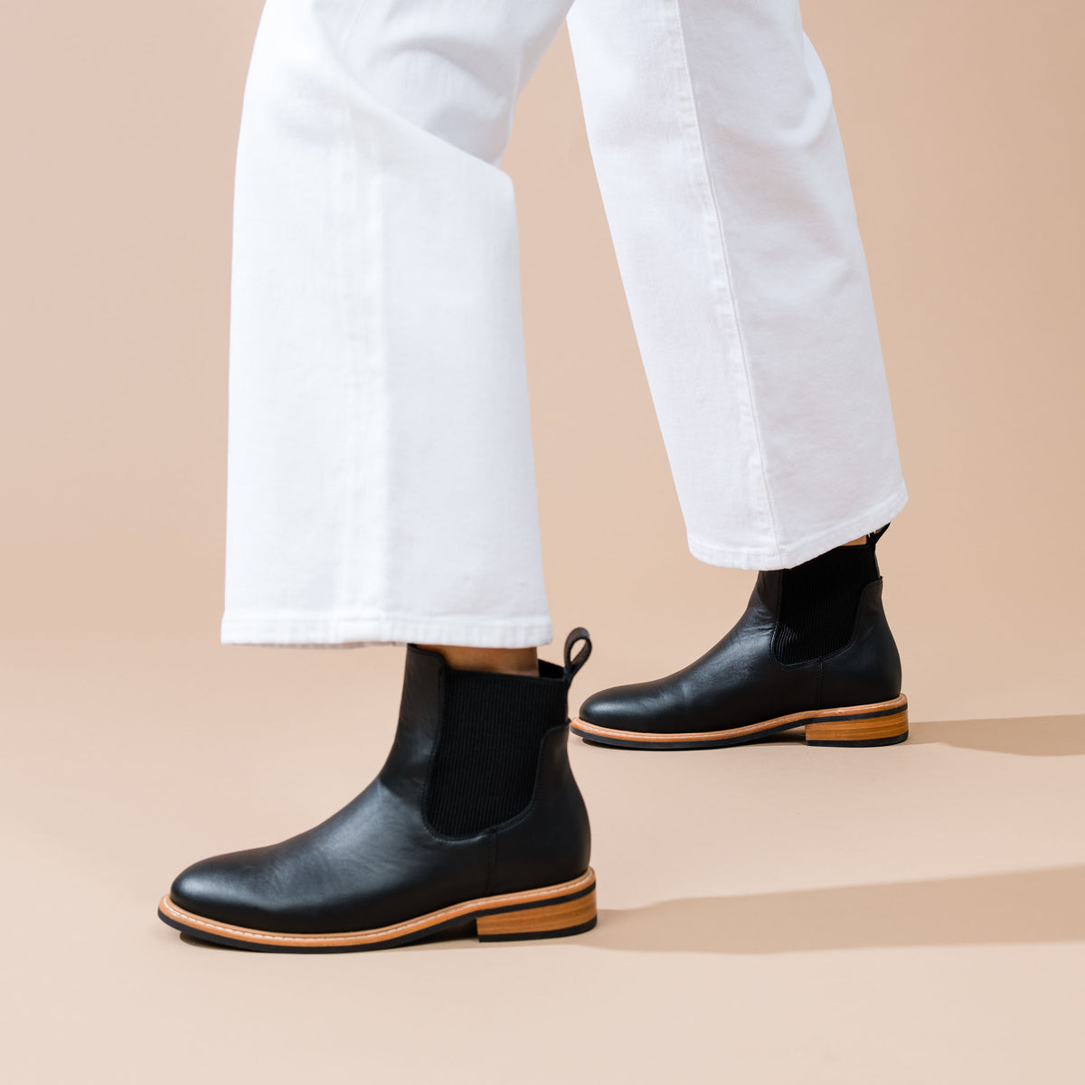 Carmen Chelsea Boot 2.0 Black — Nisolo